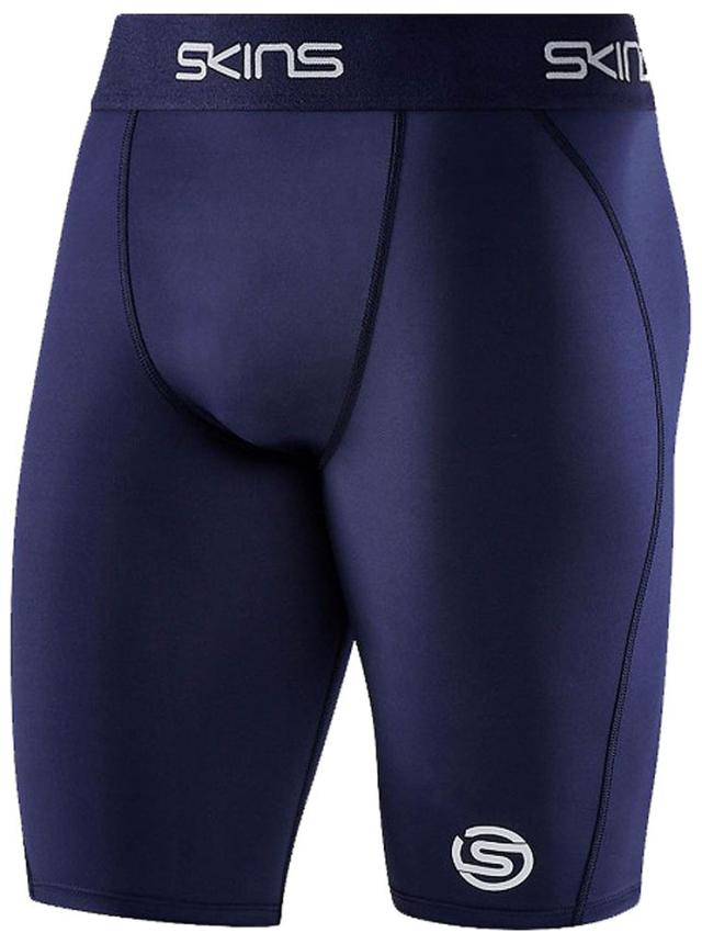 SKINS(スキンズ) SERIES-1 メンズハーフタイツ（ネイビー・サイズ：48(L)） SKINSエントリーモデル GRI-18171140-098-48L返品種別A