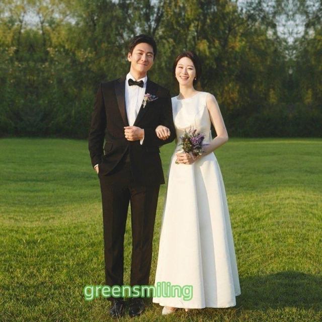 ウェディングドレス 二次会 花嫁 結婚式 Aライン マキシ丈 ウエディングドレス お呼ばれ 20代 30代 40代 50代 フォーマル 披露宴 発表会 シンプル おしゃれ