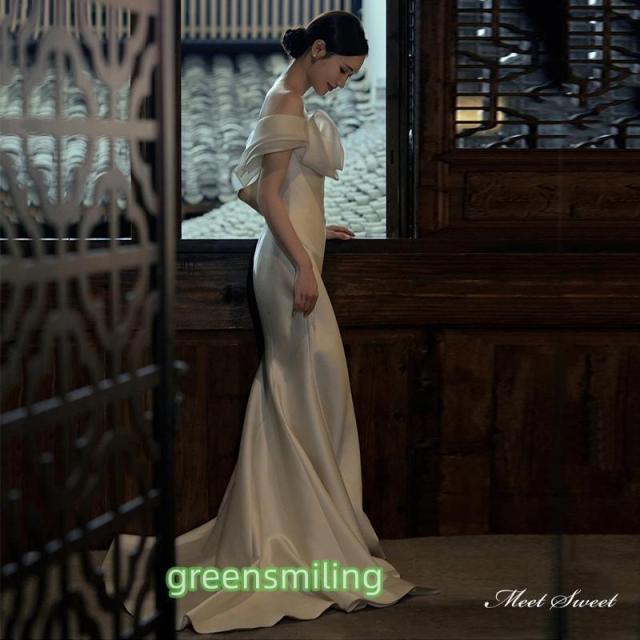 ウェディングドレス ウエディングドレス ロングドレス 二次会 結婚式 前撮り ブライダル 花嫁 オフショルダー ファスナー サテン トレーン シンプル