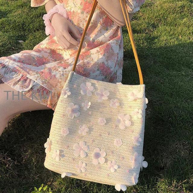 かごバッグ レディース トートバッグ 麦わらバッグ ピクニック 海 ビーチ 合わせやすい 夏バッグ 麦わらバッグ 軽量 かわいい 草編みバッグ　オシャレ