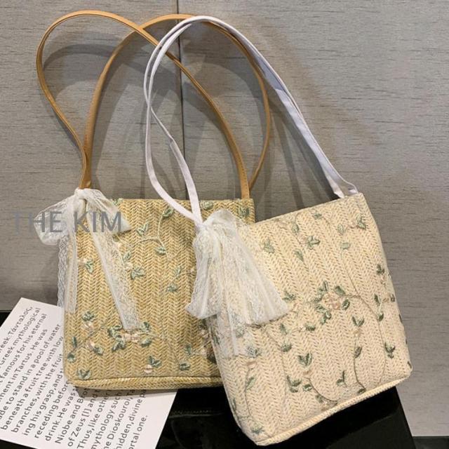 かごバッグ レディース トートバッグ 麦わらバッグ ピクニック 海 ビーチ 大容量 夏バッグ 麦わらバッグ 軽量 かわいい 草編みバッグ　オシャレ