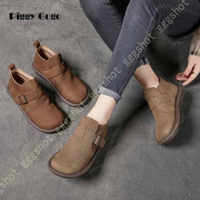 ラウンドトゥブーツ レディース カジュアルブーツ ベルト アンクルブーツ アウトドアシューズ 本革 ローヒール 幅広 甲高 疲れない 袴用 防水 着やすい ブーツ