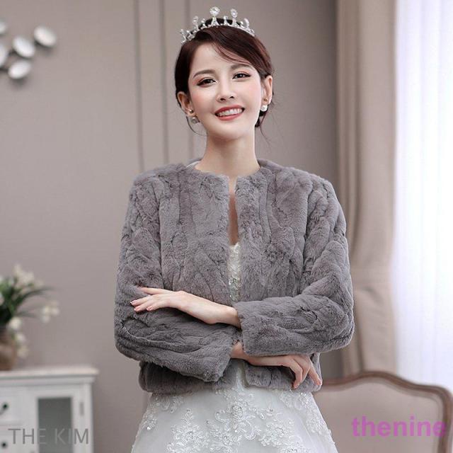 ブライダルケープ 花嫁 安い ウエディングショール 秋冬 結婚式 ファーボレロ 長袖 肩掛け 二次会 ショール 発表会 ケープ 披露宴 グレー/カーキ