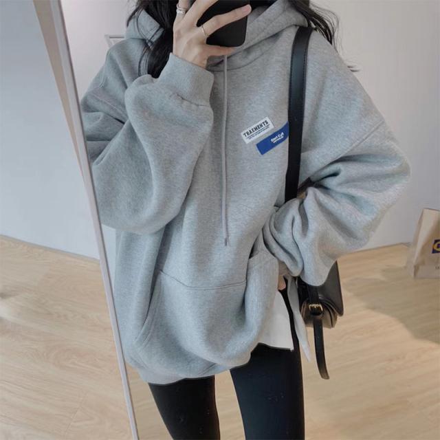パーカー トップス オーバースウェットパーカー レディース スウェットパーカー オーバーパーカー フード付き トレーナー プルオーバー フーディ ビッグシルエット チュニック丈 長袖 ドロップショルダー 無地 ワンポイント 灰色 グレー オシャレ シンプル 可愛い キレイめ