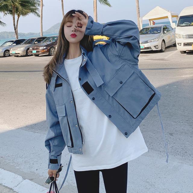 レディース オーバー ジャケット 人気 マニッシュ アウター ショート丈 オーバーサイズ 大きめ ルーズ ゆったり カジュアル ジッパー フロント ボタン ポケット付き 襟付き スタンドカラー 長袖 袖あり ベルト ポリエステル メンズライク おしゃれ 大人 かわいい かっこいい