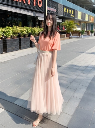 スカート ロングスカート プリーツスカート フレアスカート チュールスカート ロング ロング丈 フレア セミフレア Aライン プリーツ チュール ハイウエスト 透け感 シースルー 無地 春 夏 秋 謝恩会 レディース  通勤 デート お出かけ 休日 パーティー レストラン 着回し 普