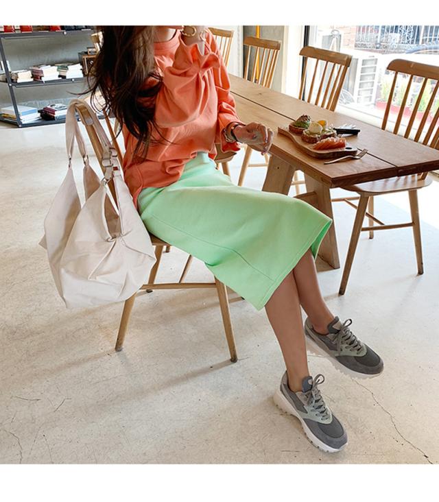 スカート レディース スウェット Aライン ハイウエスト 膝下 ミドル丈 バックスリット タイト 春 夏 大人 かわいい かっこいい 動きやすい カジュアルコーデ シンプル スポーティー ガーリー ストリート ラフ お散歩 旅行 おうち時間 学生 ママコーデ 着回し ミントカラー