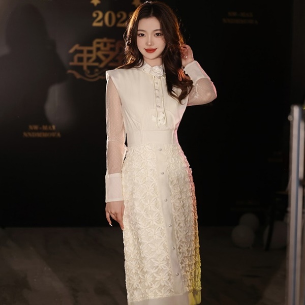 白いワンピース パーティードレス 韓国 ワンピース レースドレス 花柄 白 お呼ばれ 二次会 20代 30代 40代 大人 カジュアルドレス レディース フォーマルワンピース マオカラー 春 夏 秋 冬 長袖 ひざ下丈 可愛い 白ワンピ 上品 きれいめ ケープ襟 フェミニン お嬢様系 白いワンピース パーティードレス 韓国 ワンピース レースドレス 花柄