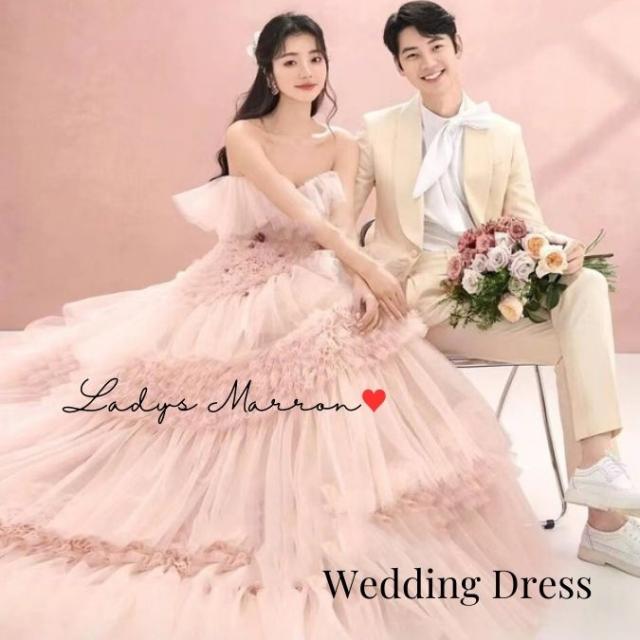 ウェディングドレス カラードレス 演奏会 ピンクドレス 前撮りドレス 花嫁 二次会 お色直しドレス フォトウェディング プリンセスドレス オフショルドレス かわいい セルフ 韓国 ベアトップ 春 夏 秋 冬 ロング丈  可愛い 結婚式 披露宴 パーティードレス