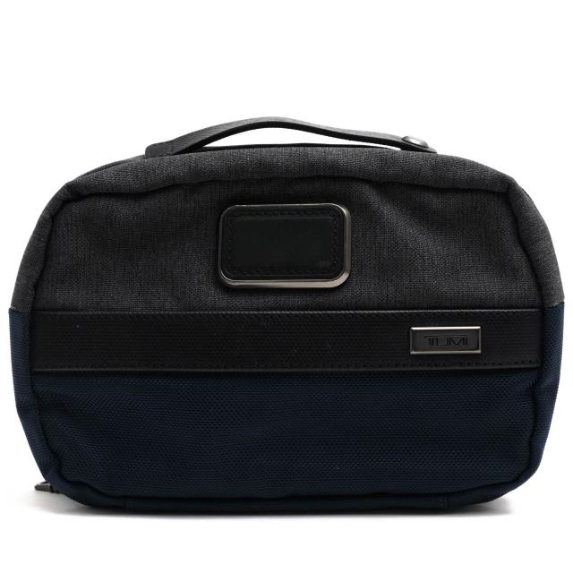 ○トゥミ TUMI バリスティックナイロン セカンドバッグ/クラッチバッグ 22193NA2 Split Travel Kit スプリット・トラベル・キット  中古