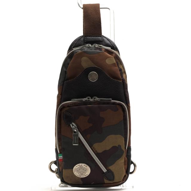 ○オロビアンコ orobianco 伊リモンタ社ナイロン 牛革 ショルダーバッグ IBRIDELLO イブリデッロ ボディバッグ 迷彩・カモフラージ 中古