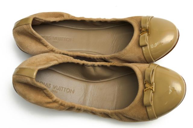 ○ヴィトン Louis Vuitton LV金具 牛革 パンプス バレエシューズ レディース 【中古】 中古