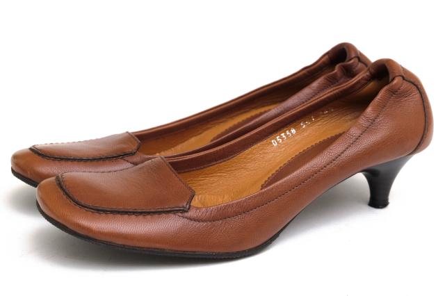 ○ヒロフ HIROFU 牛革 カーフ パンプス Uチップ レディース 【中古】 中古