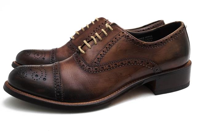 ○カルツォレリア トスカーナ CALZOLERIA TOSCANA 牛革 カーフ ビジネスシューズ 6203 セミブローグ キャップトゥ レザーソール メ 中古