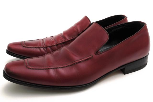 ○ドルガバ DOLCE＆GABBANA バーガンディー カーフ 牛革 ヴァンプローファー 8117 1117 ロングノーズ Uチップ レザーソール スリッ 中古