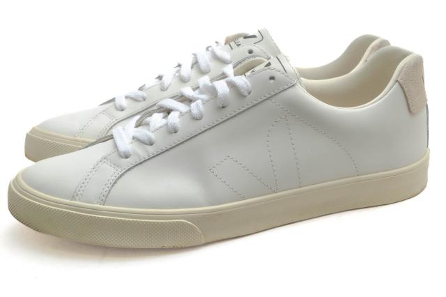 ○ヴェジャ VEJA 牛革 ローカットスニーカー VJEA002001 ESPLAR LOW 定番 メンズ 【中古】 中古