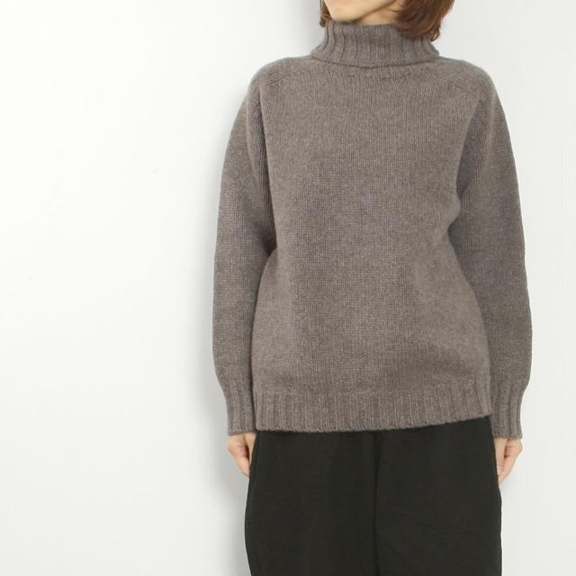 Harley OF SCOTLAND ハーレーオブスコットランド ローゲージタートルニット ha74