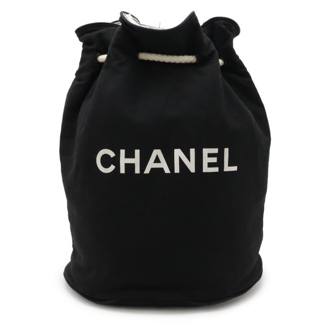 CHANEL シャネル ノベルティ ロゴプリント プールバッグ ショルダーバッグ 巾着バッグ スポーツ キャンバス ブラック 黒 ホワイト 白