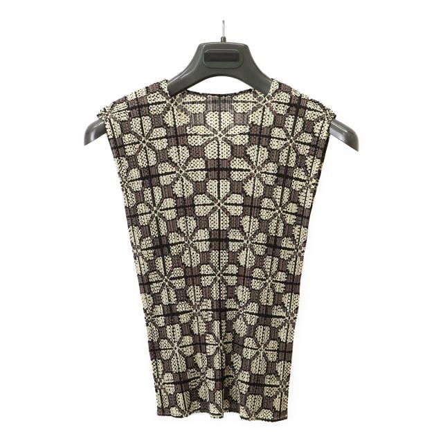 ISSEY MIYAKE イッセイ ミヤケ PLEATS PLEASE プリーツプリーズ トップス カットソー ノースリーブ クローバー　ポリエステル100% グレージュ #3