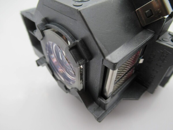 Chaowei E41 プロジェクター 交換用 ランプ 汎用 A+ 品質 バルブ ＋ 汎用ハウジング 150日保証 対応機種: EB-S6 EB-S62 EB-S6LU EB-W6 EB-X6