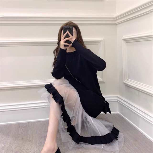 ワンピース ミディアムワンピース ニットワンピース ミディアム丈 長袖 ラウンドネック 切り替えデザイン チュール ニット かわいい 大人可愛い きれいめ シンプル 上品 おしゃれ かっこいい こなれ感 個性的 主役級 存在感 抜け感 秋 冬 キュート クール ナチュラル ワンピース ミディアムワンピース ニットワンピース ミディアム丈 長袖