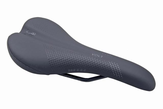 WTB Volt Medium Steel Black Saddle 141［並行輸入］