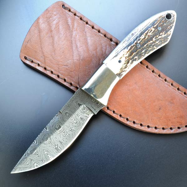 アウトドアナイフ ダマスカス スタッグ[dm1050sg]