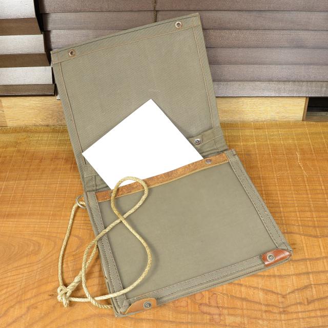 スウェーデン軍放出品 マップケース M39 [ 可 / タイプ2 ][raswe0300a3]