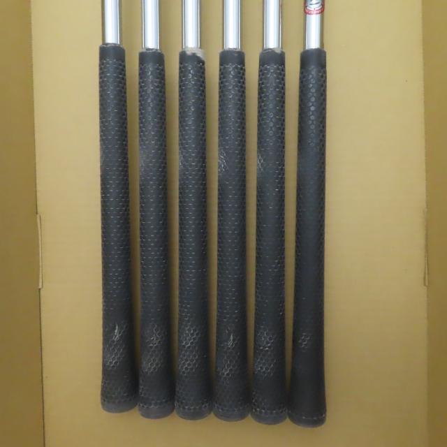 【中古ゴルフクラブ】テーラーメイド　STEALTH　ステルス グローレ アイアン N.S.PRO 950GH neo　シャフト：N.S.PRO 950GH neo