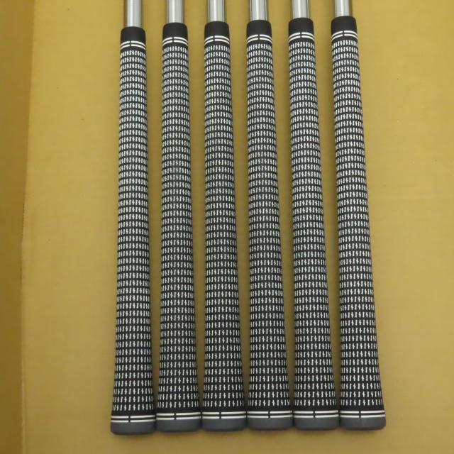 【中古ゴルフクラブ】ブリヂストン　BRIDGESTONE GOLF　221CB アイアン N.S.PRO MODUS3 TOUR 120　シャフト：N.S.PRO MODUS3 TOUR 120