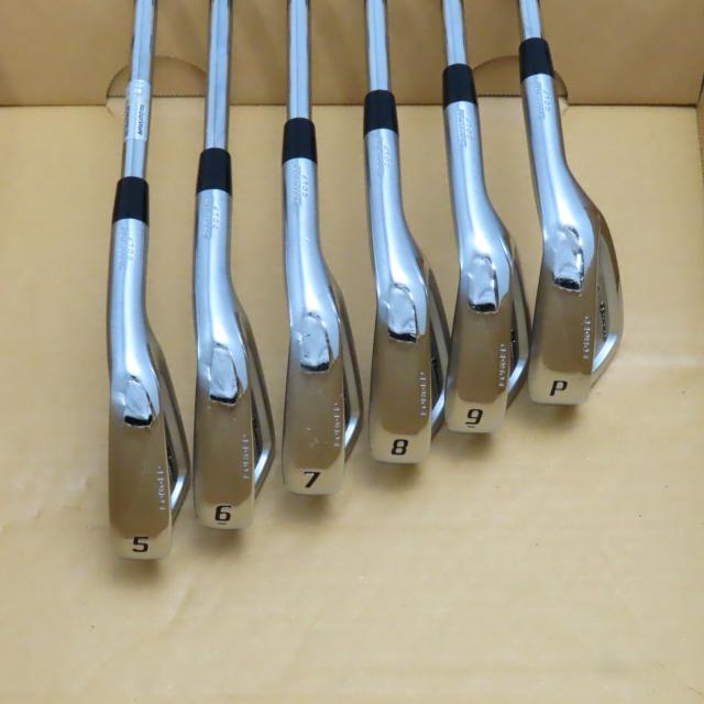 【中古ゴルフクラブ】ブリヂストン　TOUR B　TOUR B X-CBP アイアン N.S.PRO MODUS3 TOUR 105　シャフト：N.S.PRO MODUS3 TOUR 105