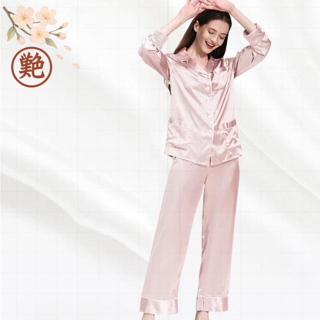 結婚祝い 絹100% 部屋着 送料無料 保湿 女性 敏感肌 レディース 長袖 25匁 前開き 上下セット おしゃれ 大きいサイズ 敬老の日 おしゃれ 可愛い ルームウェア 春 長ズボン 誕生日プレゼント シルク シルク100% パジャマ 寝巻き 秋 母の日 冬 セットアップ