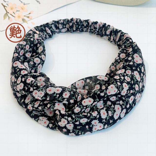 可愛い ヘアアレンジ ストレッチ カチューム ターバン ヘアターバン ファッション小物 お洒落 髪留め 送料無料 ヘアアクセサリー クロスデザイン ヘアバンド 洗顔