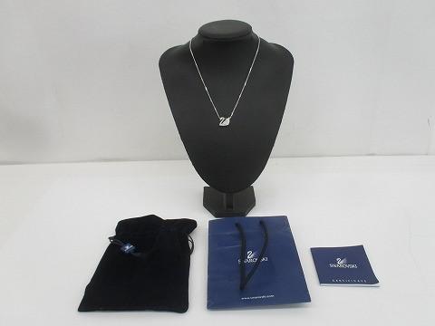 未使用 スワロフスキー SWAROVSKI クリスタル ペンダント ネックレス スワン 白鳥 1802295 アクセサリー レ