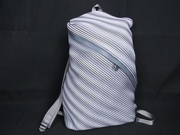 ■極美品■ PLEATS PLEASE プリーツプリーズ ポリエステル リュックサック バックパック メンズ レディース グレー系 AY5078