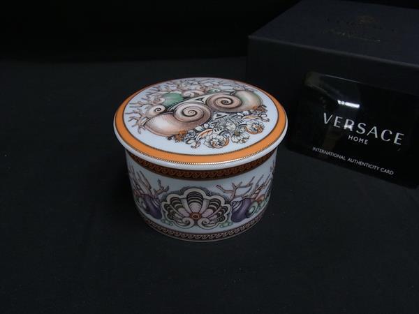 ■新品■未使用■ VERSACE ヴェルサーチ ローゼンタール LES ETOILES DE LA MER マルチケース アイボリー系×マルチカラー BJ8366