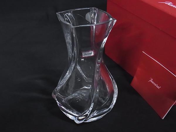 ■新品■未使用■ Baccarat バカラ セルパンタン クリスタルガラス フラワーベース 花瓶 置物 オブジェ インテリア クリア BM8053