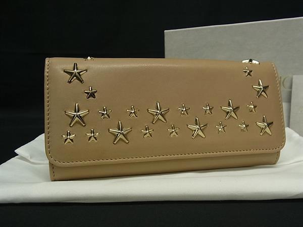 ■極美品■ JIMMY CHOOジミーチュウ ニノ スタースタッズ レザー 二つ折り 長財布 ウォレット 札入れ レディース ベージュ系 BM9288