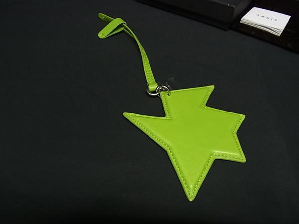 ■新品同様■ AKRIS アクリス レザー バッグチャーム キーホルダー アクセサリー グリーン系 FS4699