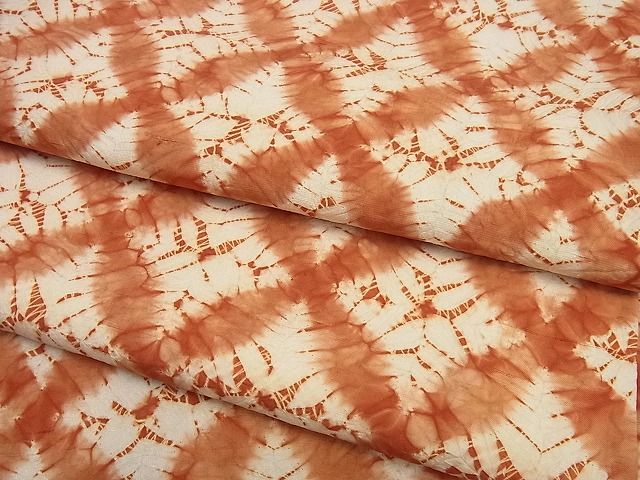 平和屋本店■極上　岩手の匠　草紫堂　南部絞り　茜染　紬　七宝文　逸品3s5409