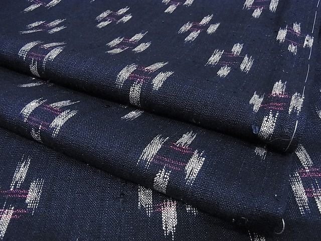 平和屋本店■極上　浦野理一　紬　菱絣　着丈159.5cm　裄丈68.5cm　正絹　逸品　未使用　4kk0247