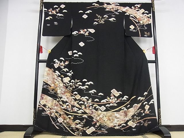 平和屋本店■極上　訪問着　駒刺繍　吉祥花文　黒地　金彩　正絹　逸品　未使用　KAAA0643kk4