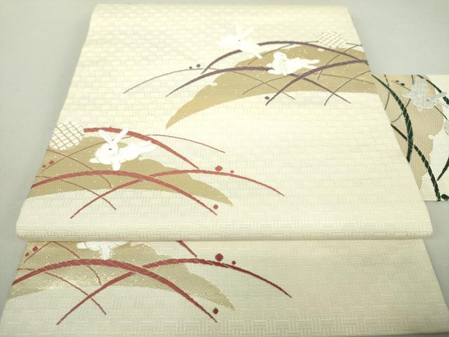 平和屋着物●九寸名古屋帯　唐織　露芝文　跳兎　金糸　正絹　逸品　DAAQ3023ps