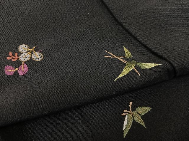 平和屋着物▽上質な小紋　単衣　ロング丈　総刺繍　草花文　黒地　金糸　正絹　逸品　未使用　BAAS8070yc