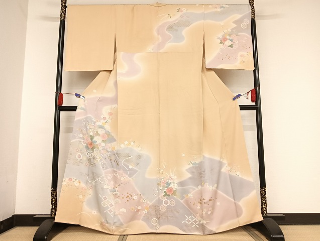 平和屋着物●創業460年・千總　訪問着　駒刺繍　花車文　金彩　三越扱い　正絹　逸品　AAAU4270np