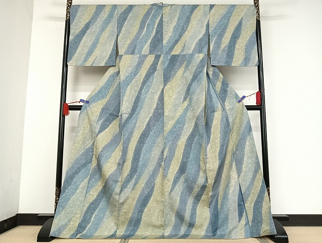 平和屋着物●上質な紬　よろけ縞　ロング丈　正絹　逸品　AAAU4311np