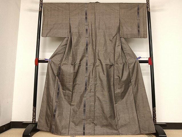 平和屋着物●本場大島紬　訪問着　９マルキ　立涌間道　正絹　逸品　AAAU4335np