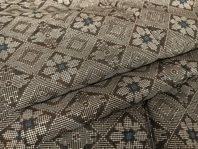 平和屋着物●本場大島紬　龍郷絣　正絹　逸品　AAAU4353np