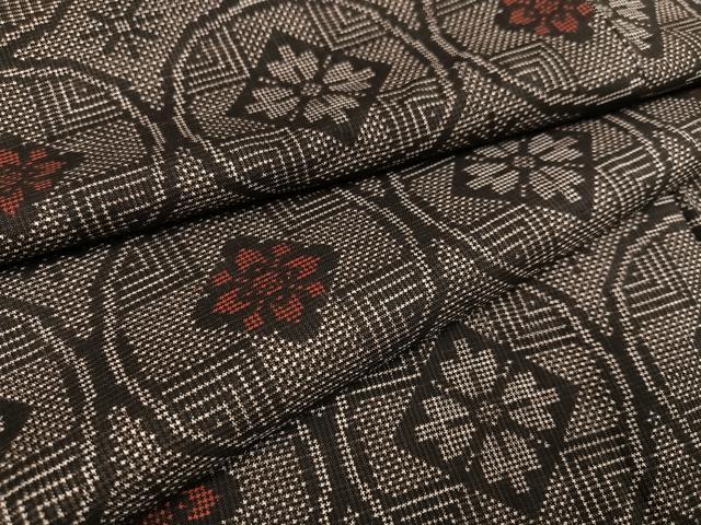 平和屋着物●本場大島紬　7マルキ　花丸文　正絹　逸品　AAAV9412ph