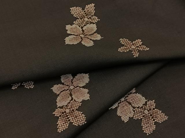 平和屋着物●本場大島紬　9マルキ　地空き　舞花文　黒地　やまと誂製　正絹　逸品　BAAT0983yc